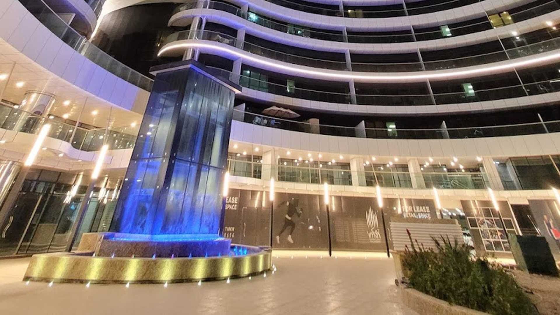 AL JIMI AVENUE in Al Khalidiya, Abu Dhabi, UAE № 219437 from «TMKN ...