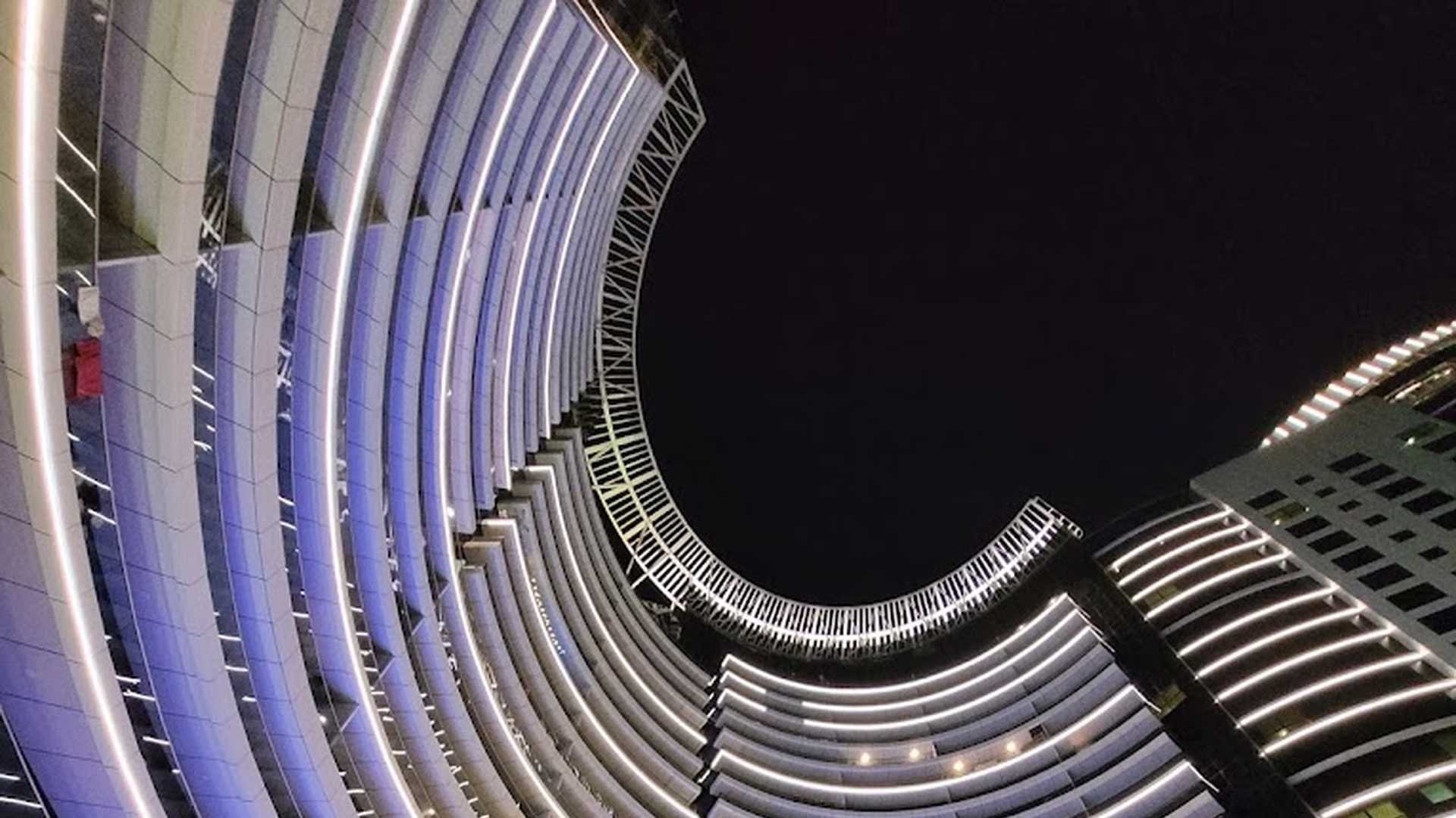 AL JIMI AVENUE in Al Khalidiya, Abu Dhabi, UAE № 219437 from «TMKN ...