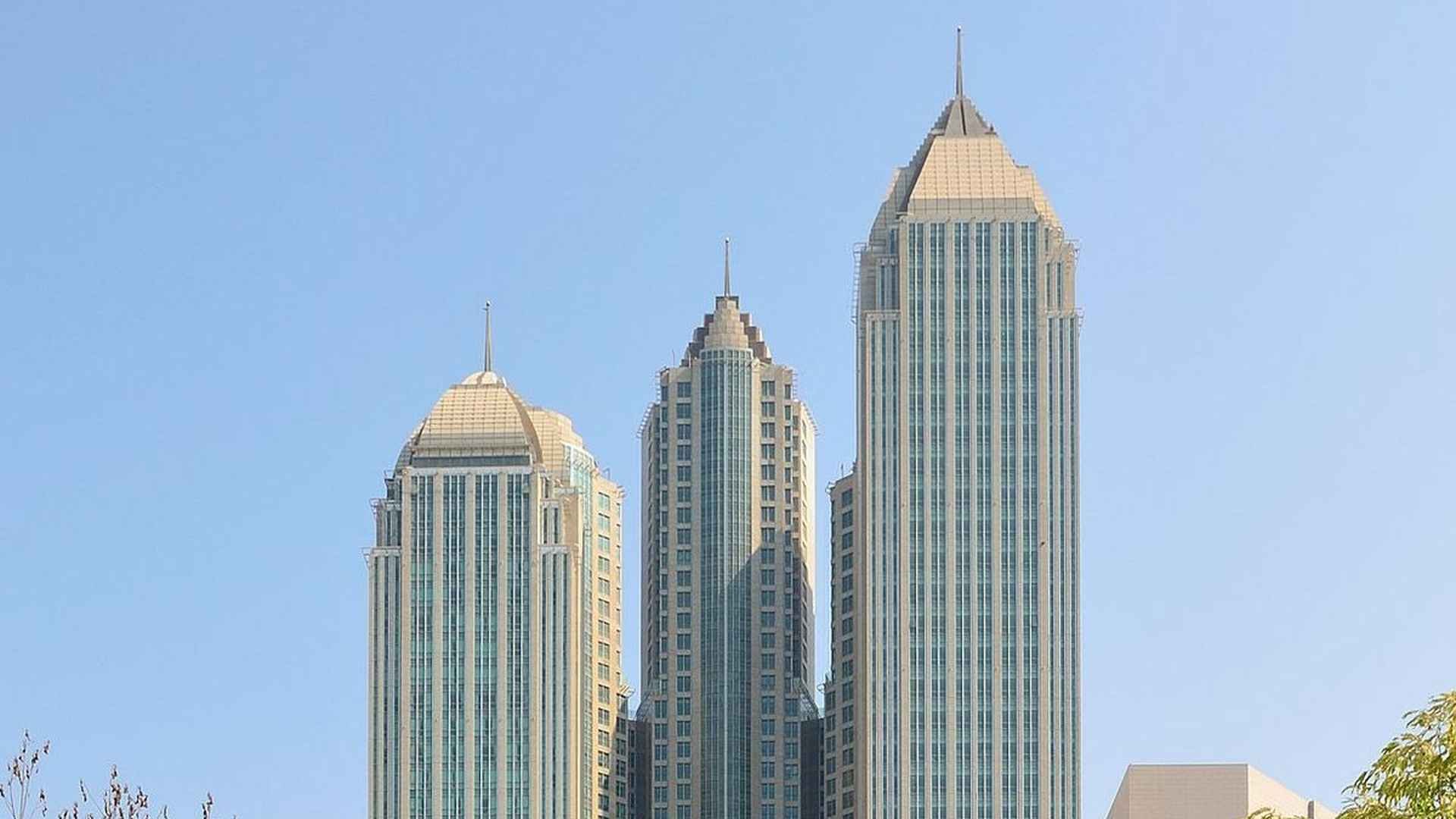 CAPITAL PLAZA TOWERS in Corniche Road, Abu Dhabi, UAE № 202780: prices ...